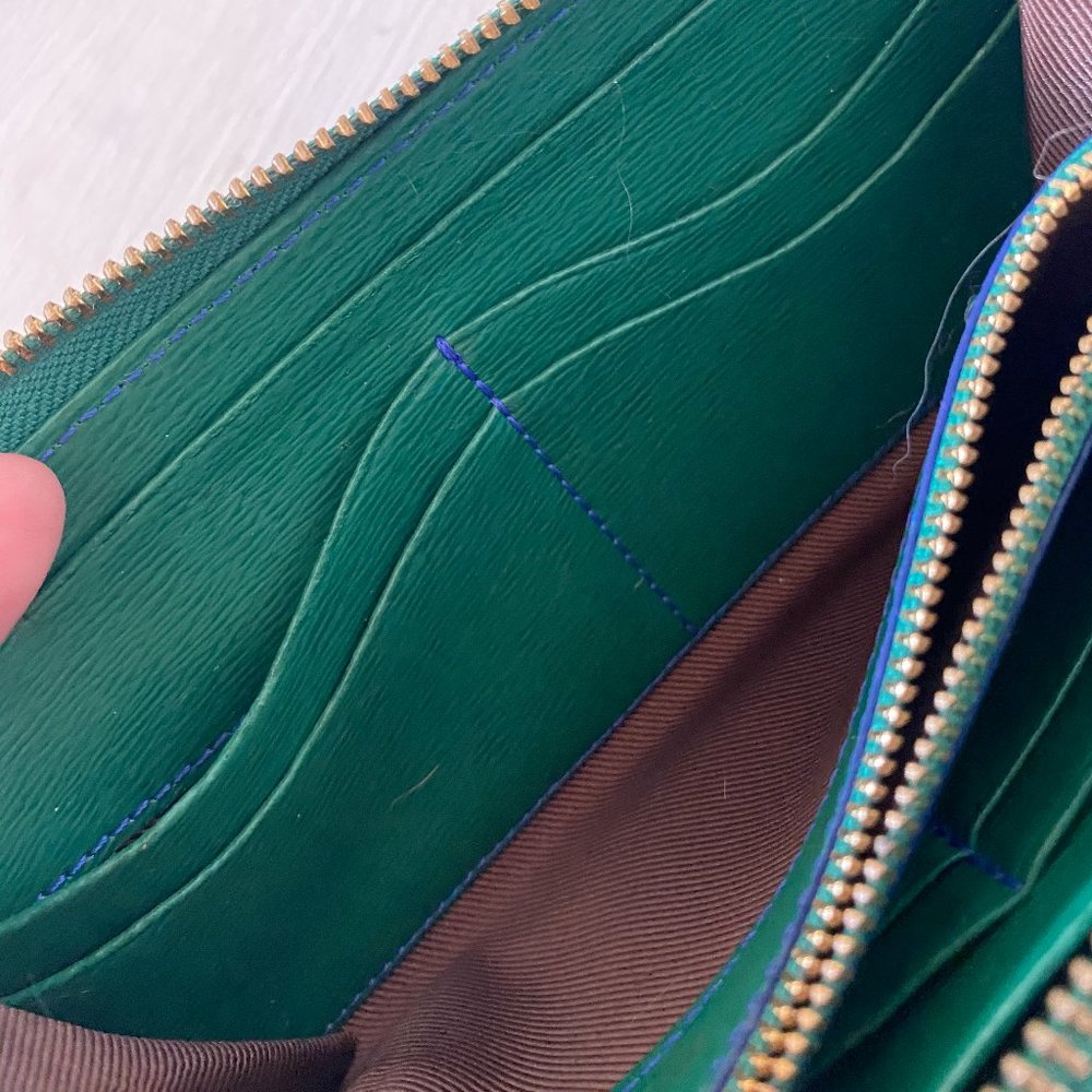 Lauren Ralph Lauren Emerald Green Tate Zip Wallet - Gem